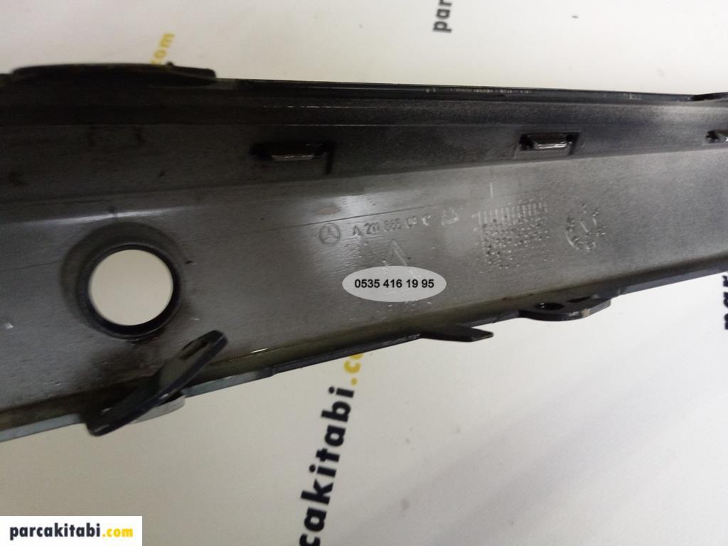 Mercedes W211 Ön Tampon Bandı Sol 2118800912